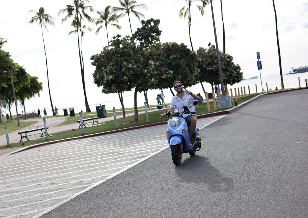 How Fast Does a Moped Go? Factors Influencing Moped Speed - Scooter ...