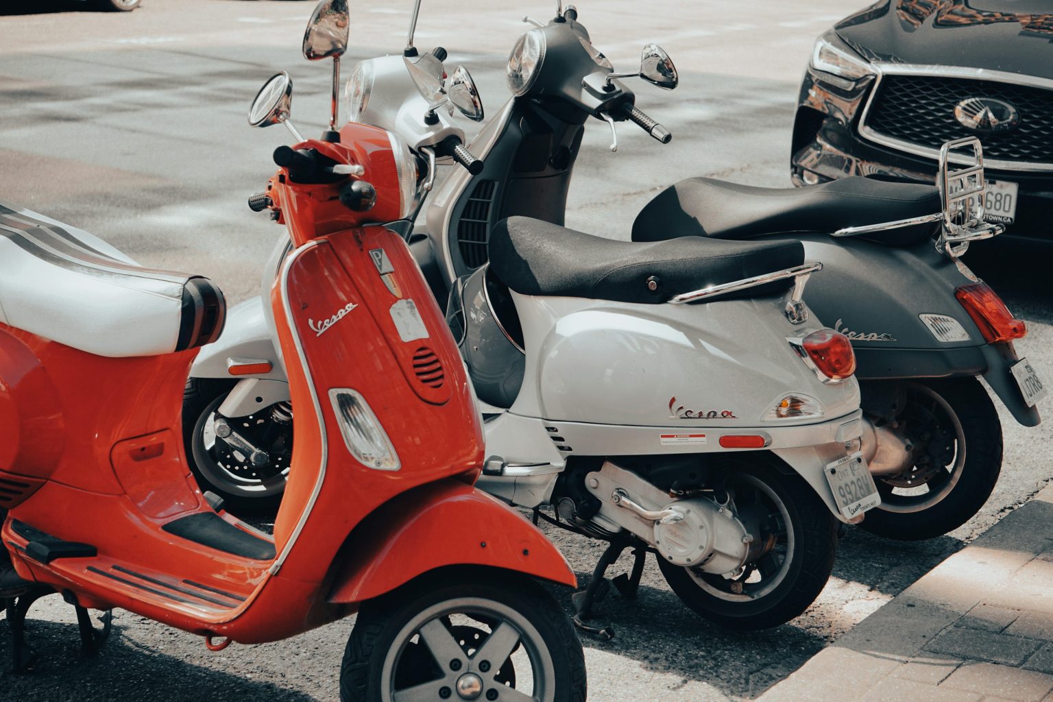 What Are The Top Rated Mopeds for Adults?